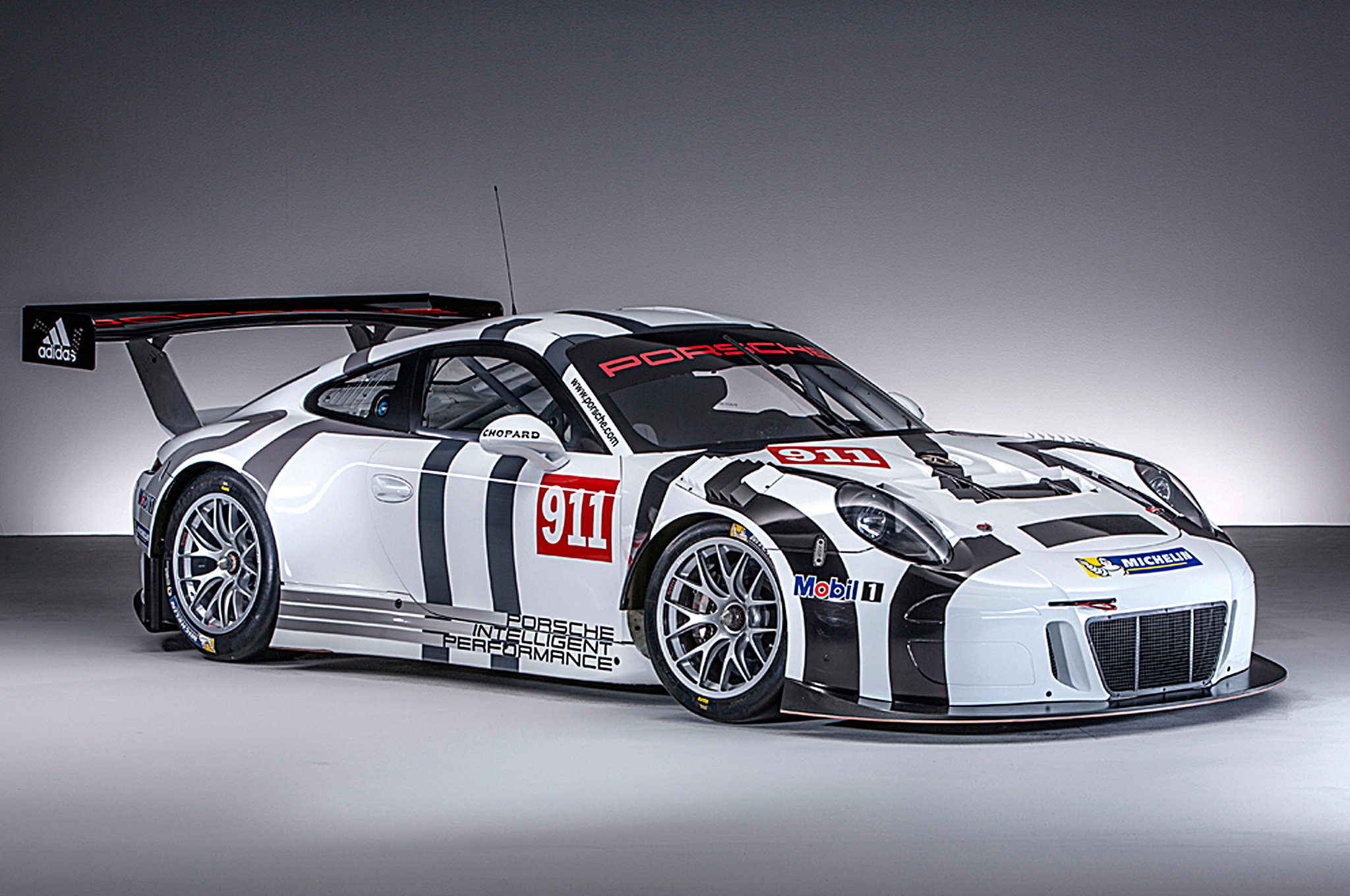 Porsche 911 GT3 R Is A Turnkey Racing Car Based On The 911 GT3 RS
