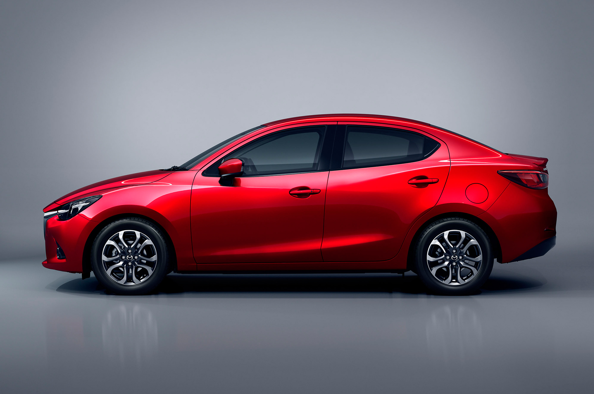 Mazda 2 Sedan Debuts in Thailand