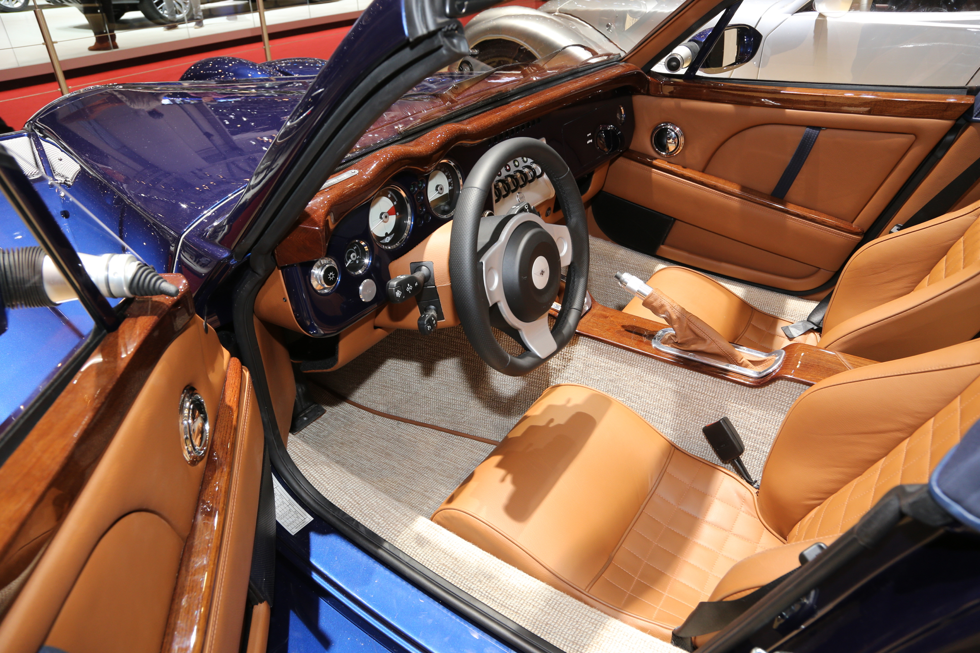 Morgan Aero 8 Debuts with Modified Chassis, Improved Interior