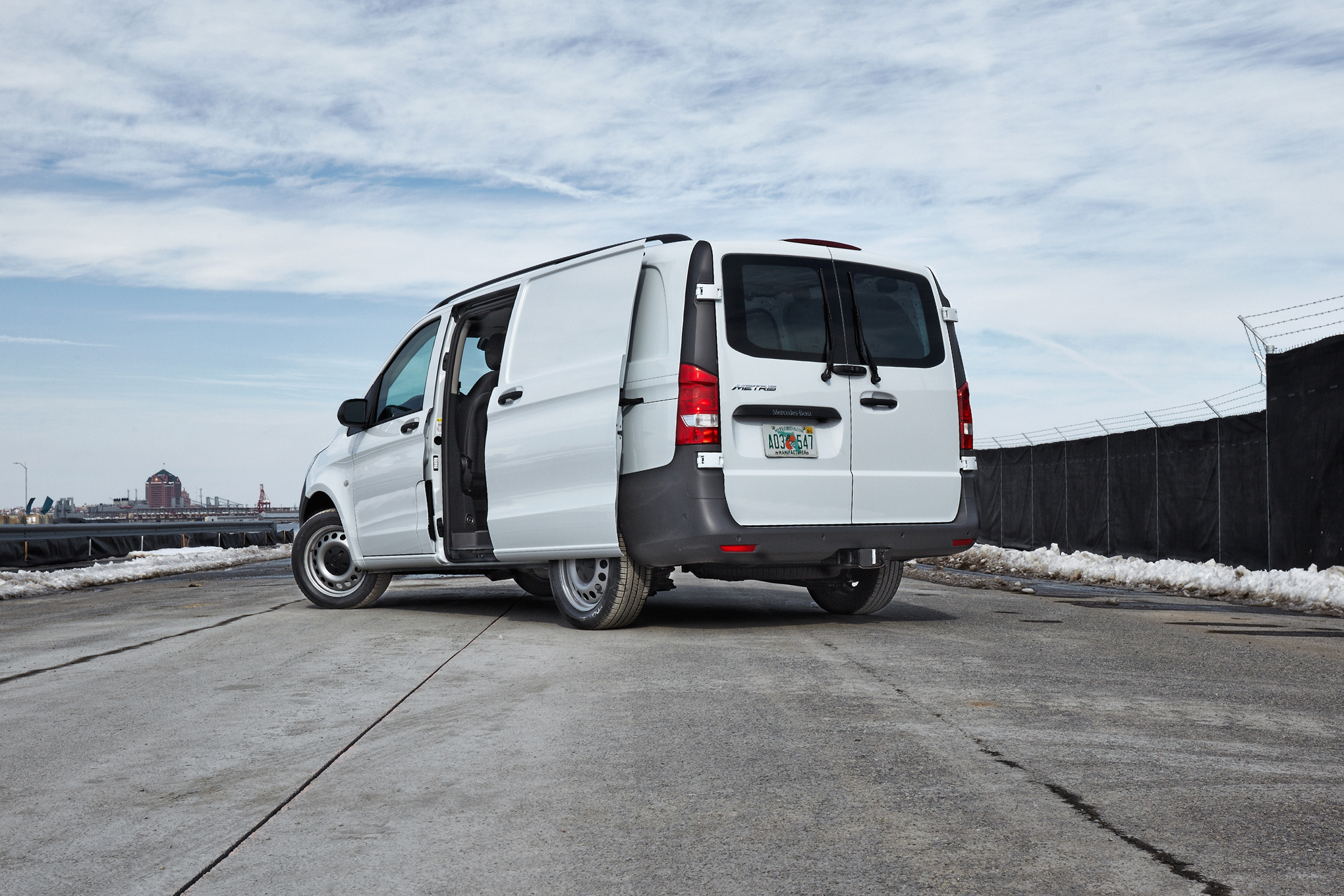 2016 Mercedes-Benz Metris Review
