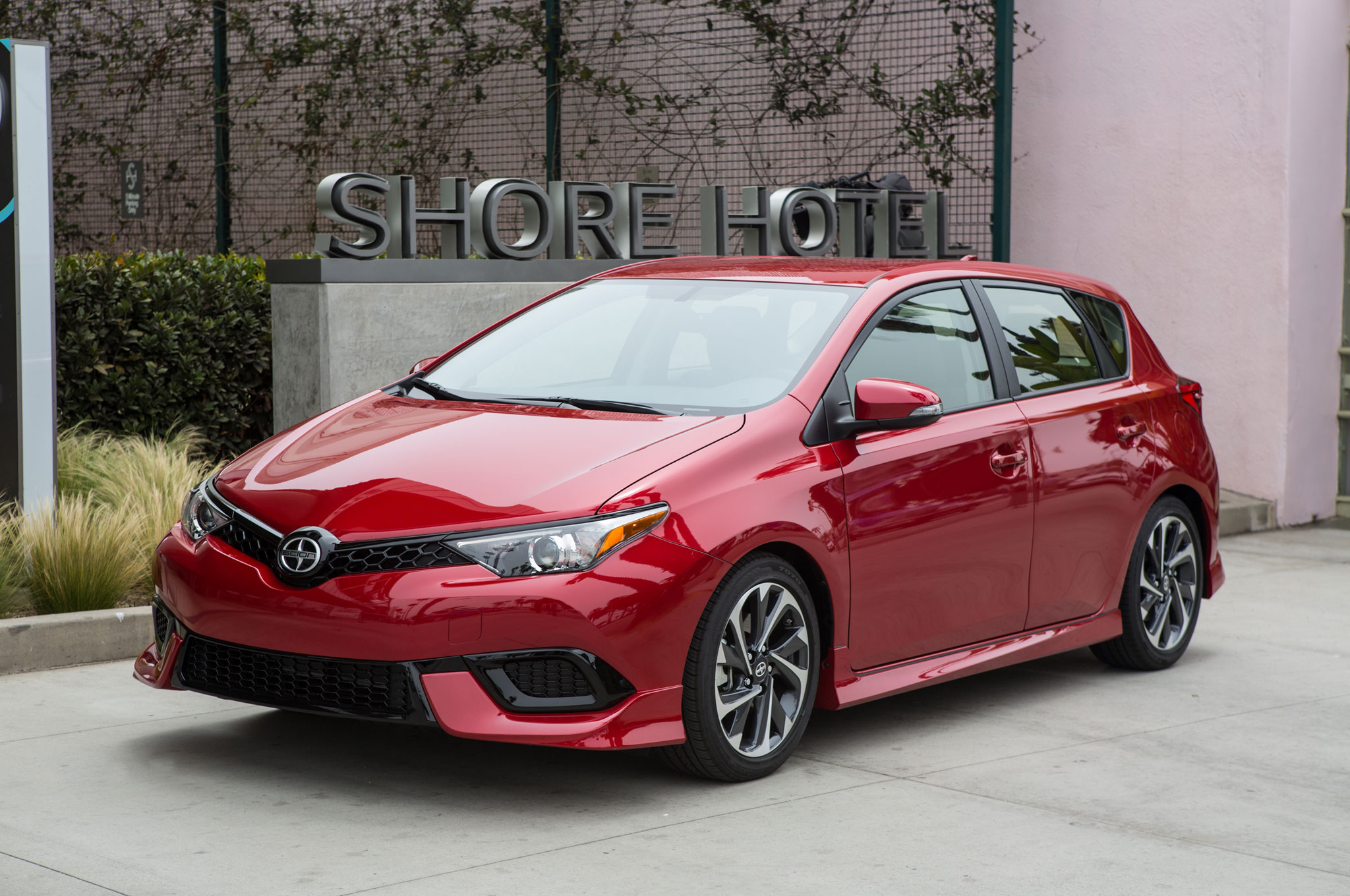 2016 Scion iM Review
