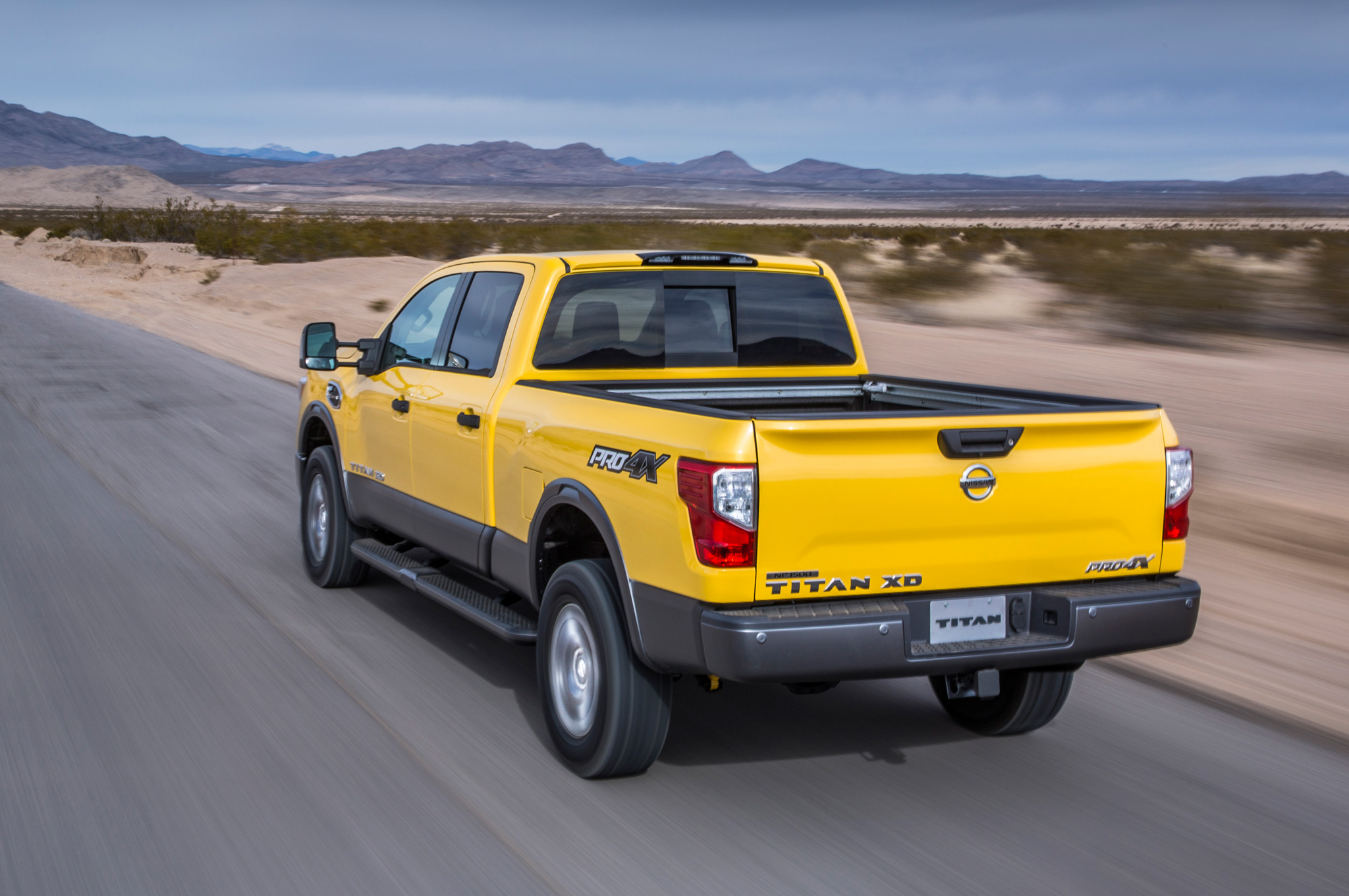 2016 Nissan Titan XD Gas V-8 Review