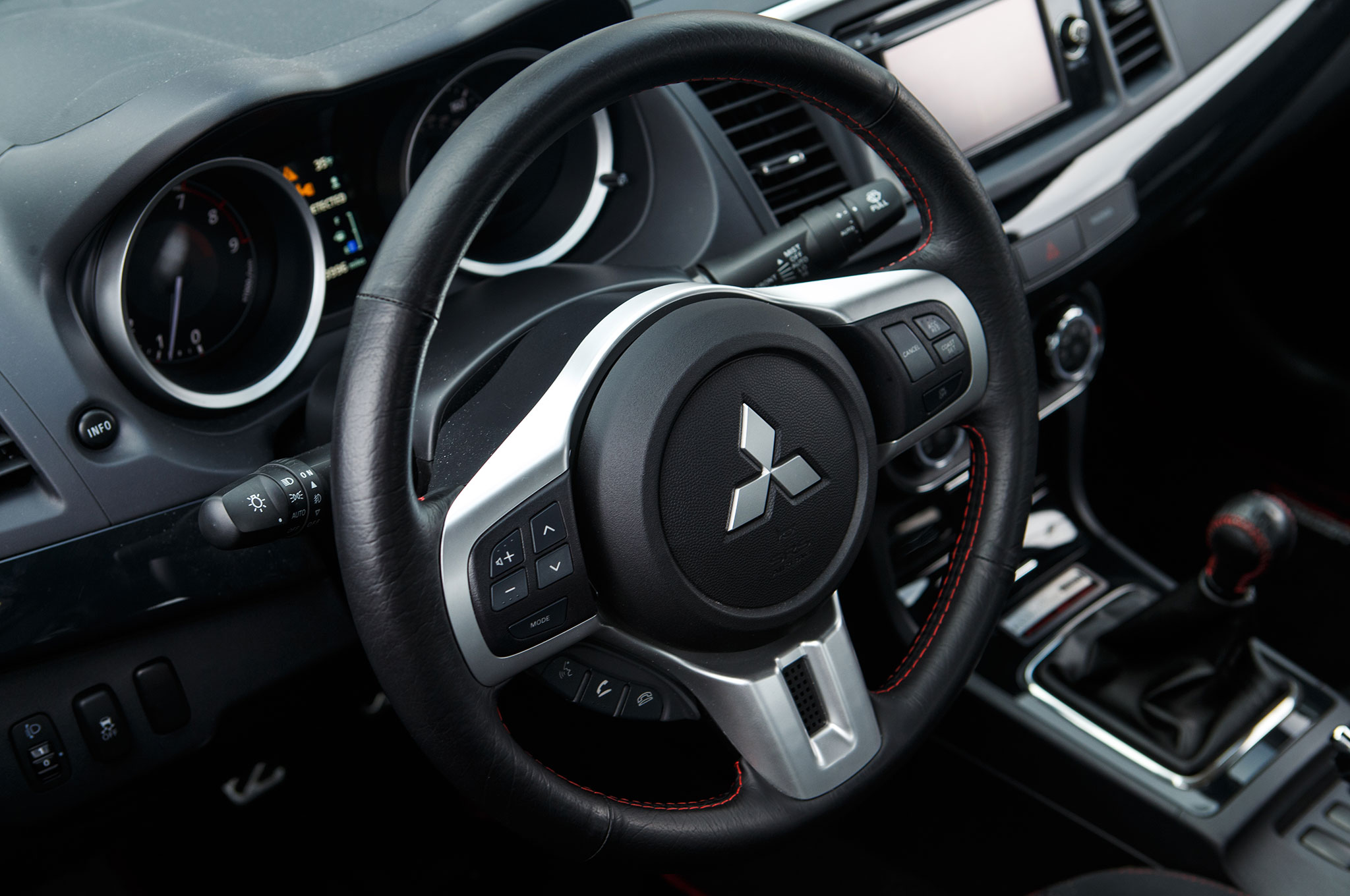 2015 Mitsubishi Lancer Evolution Final Edition Last Drive Last Post ...